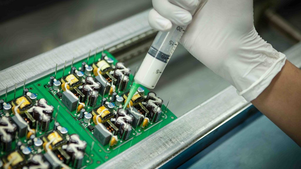 PCB Glue: Types, Applications, and Best Practices for Electronics