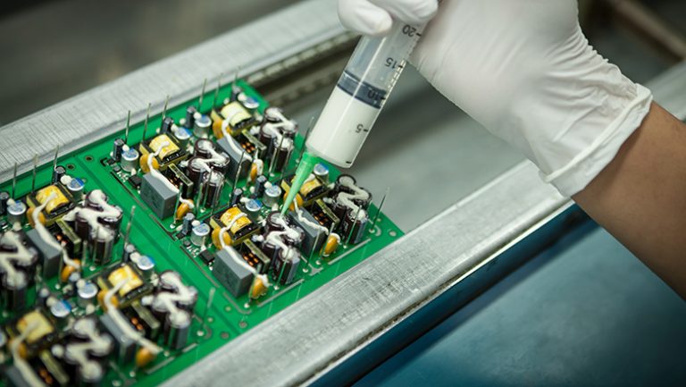 PCB Glue: Types, Applications, and Best Practices for Electronics